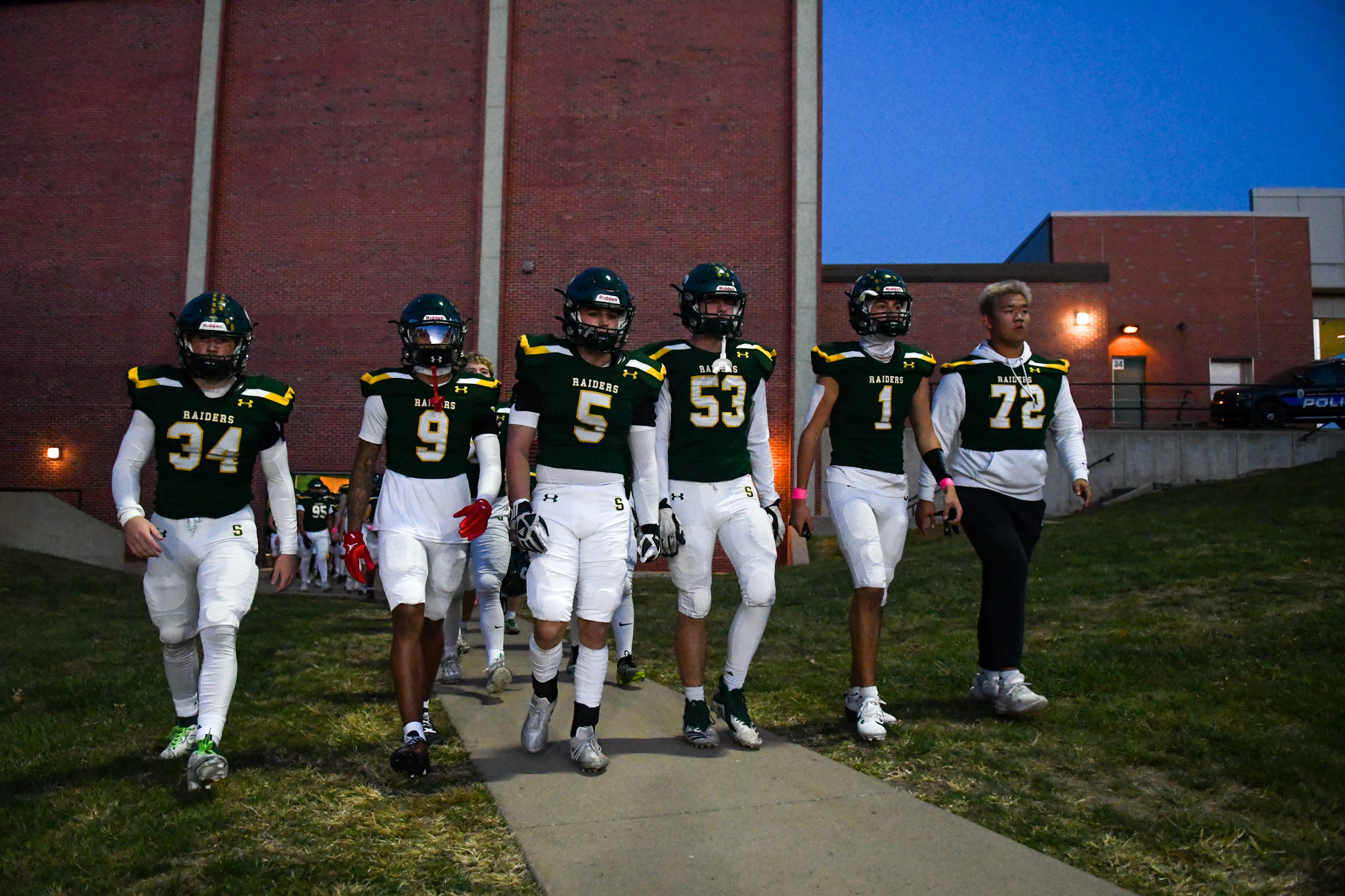 Raider Football perseveres through challenges – The Patriot